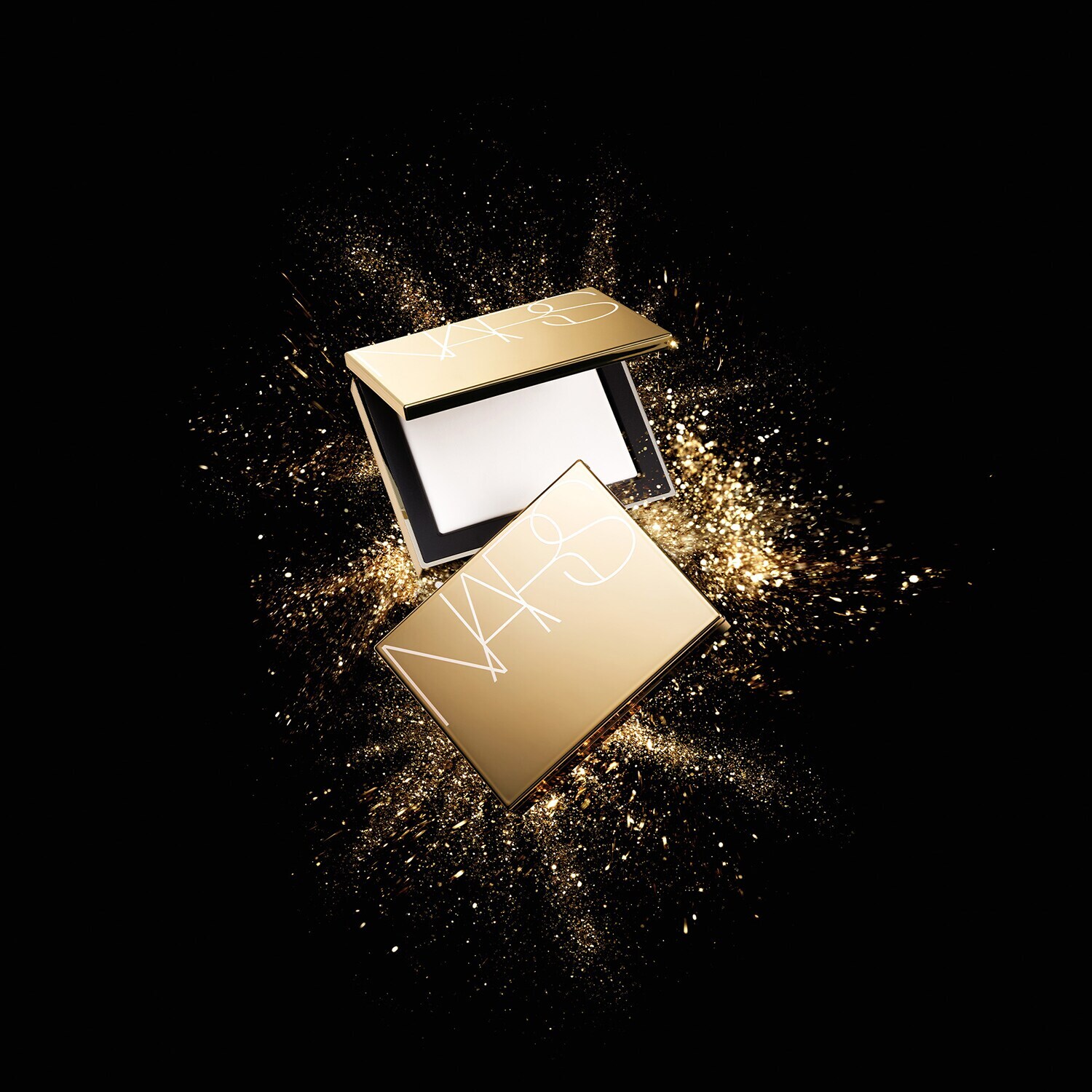 After Party Light Reflecting™ Setting Powder - Matující pudr z NARS ≡ ...