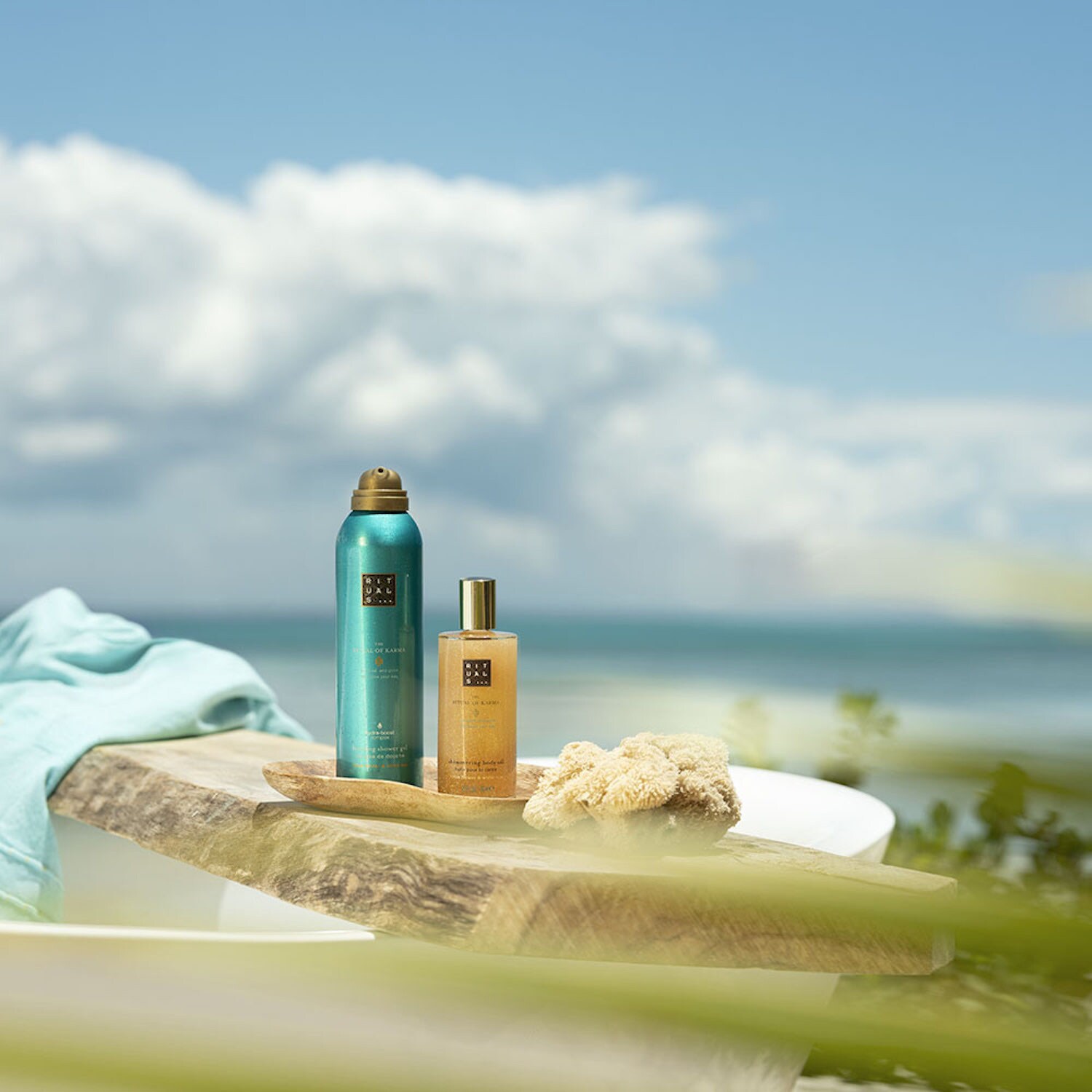 The Ritual of Karma Shimmering Body Oil - Tělový olej od RITUALS (100 ...